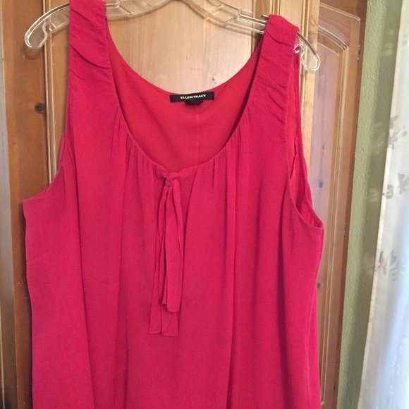 Ellen Tracy | Tops | Ellen Tracy Top | Poshmark
